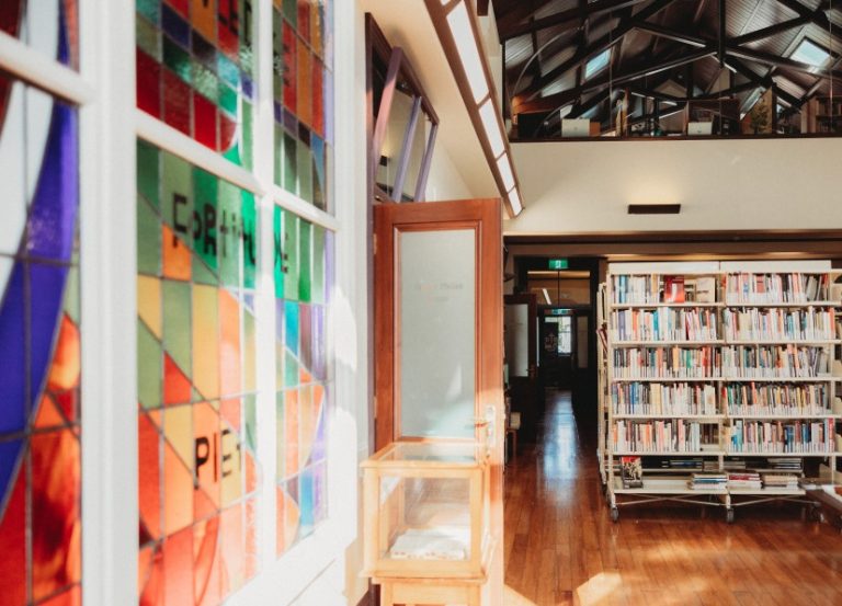 Colin Library - Te Kupenga